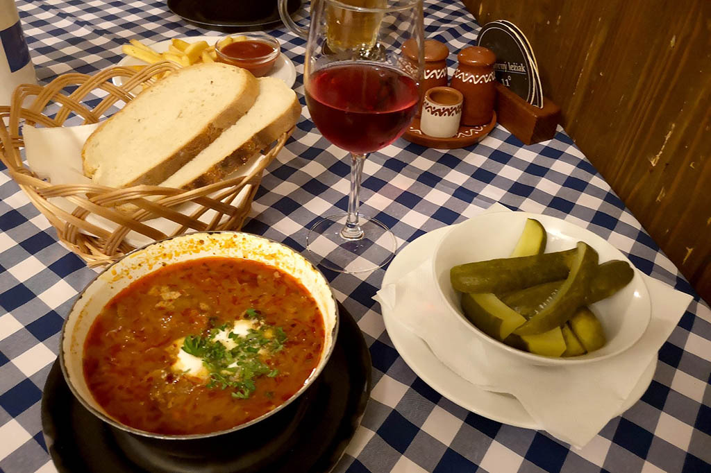 Slovakian food in Bratislava: what to eat and where (2026)